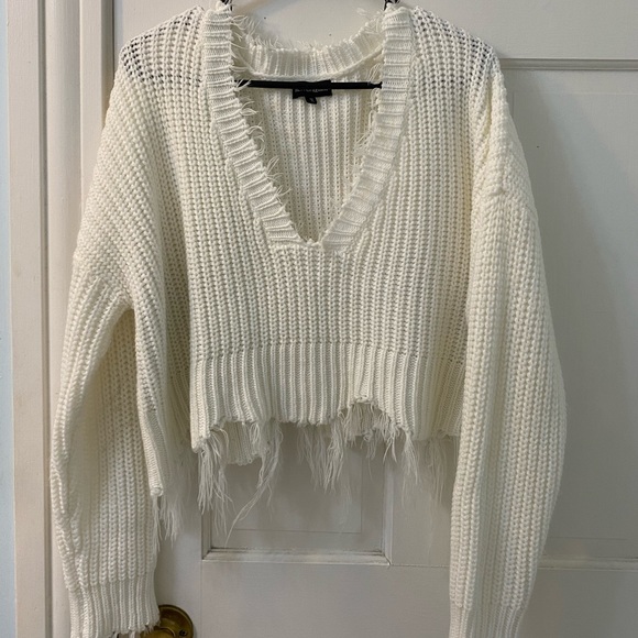 PrettyLittleThing | Sweaters | Cropped And Frayed Cream Sweater | Poshmark